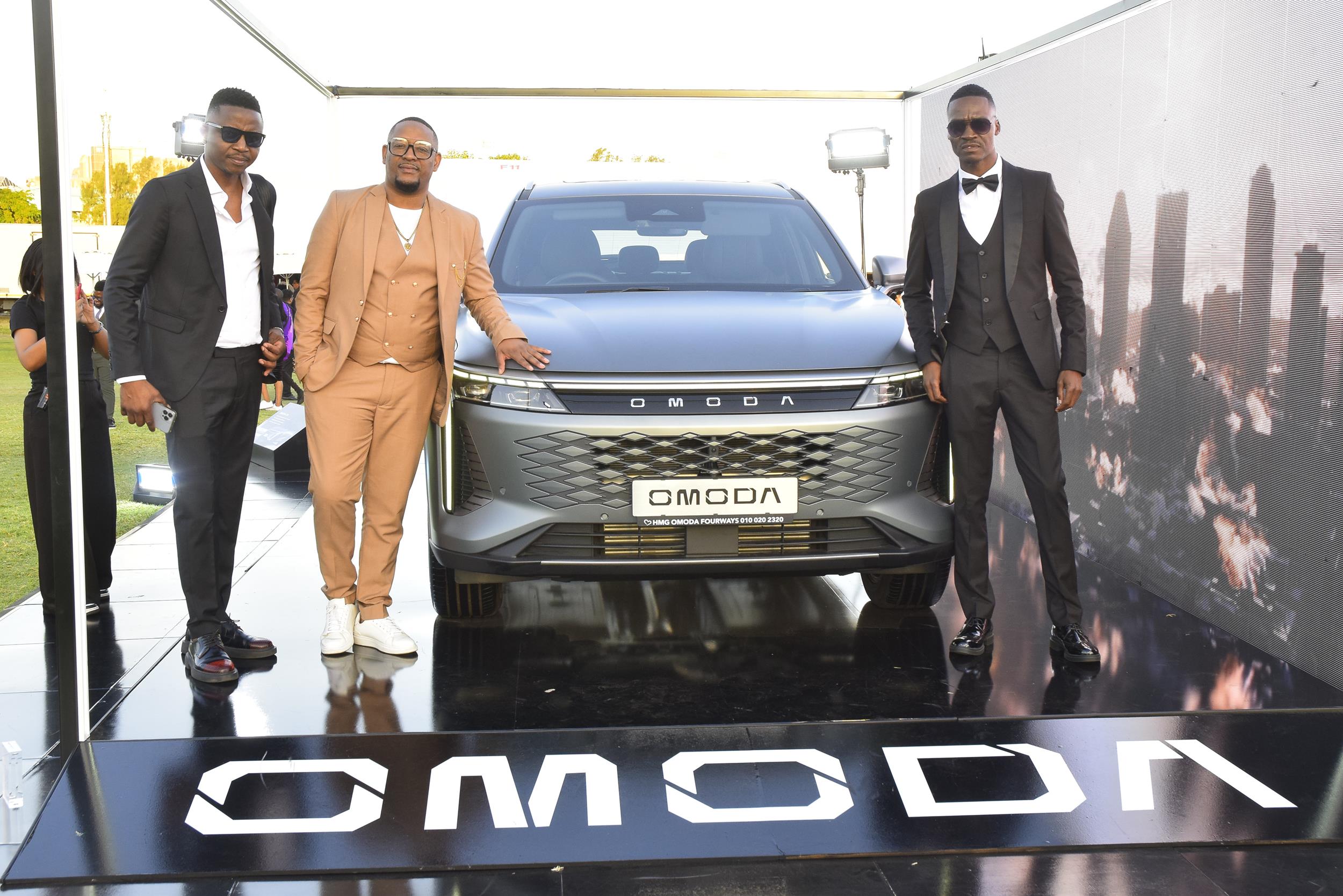 OMODA stuns as official vehicle partner of Hollywoodbets Durban July ...